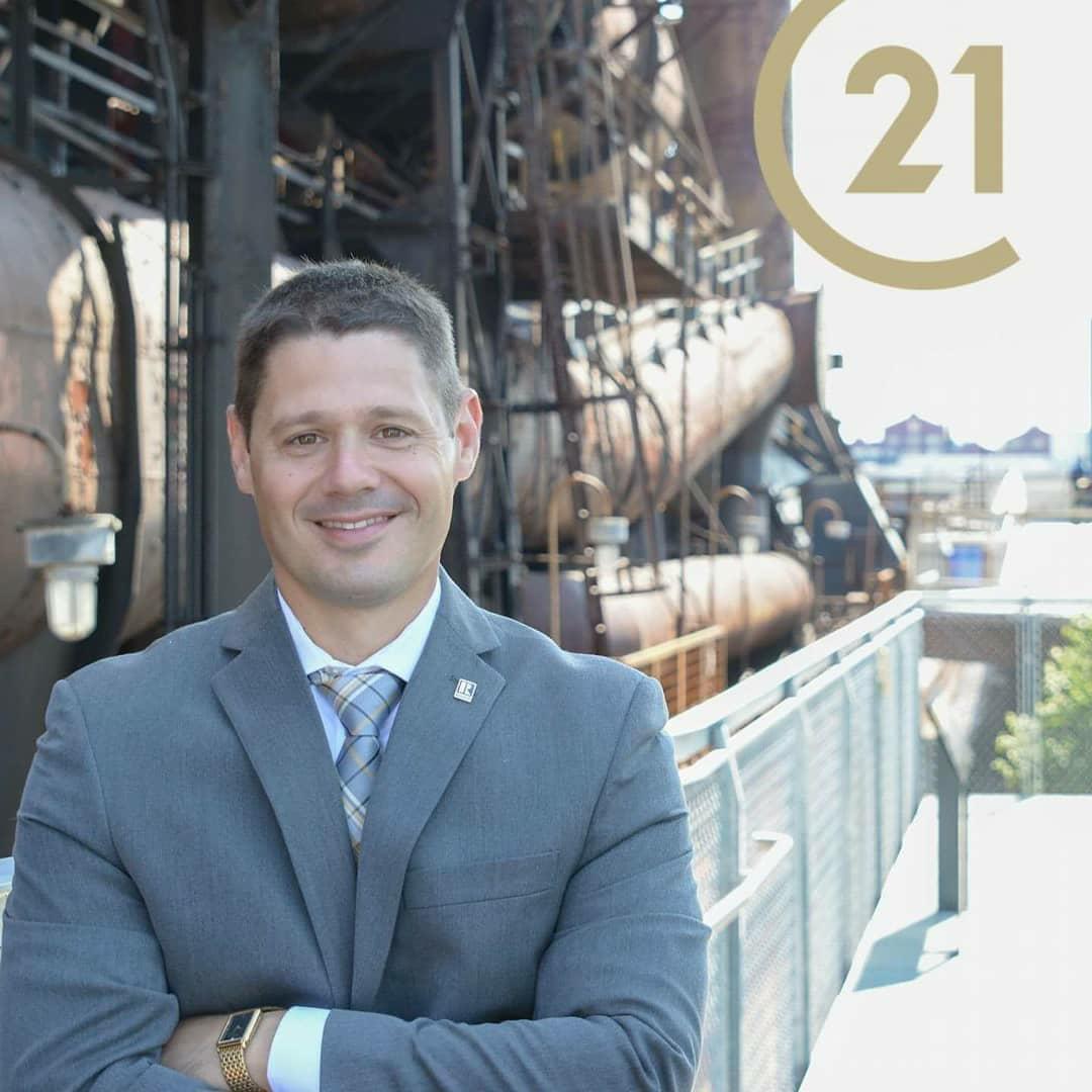 Chris Stager, Realtor